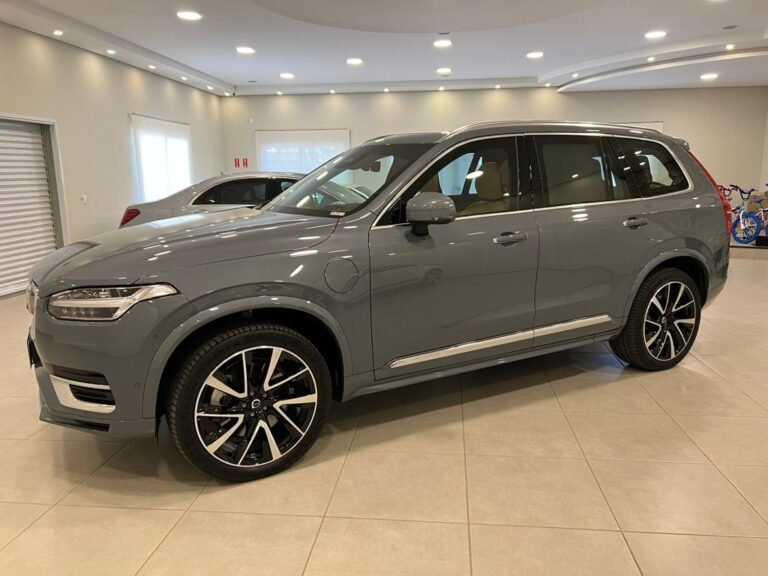 VOLVO XC90 HYBRID BLINDADO 2023 – 4.000KM – Reginaldo de Campinas