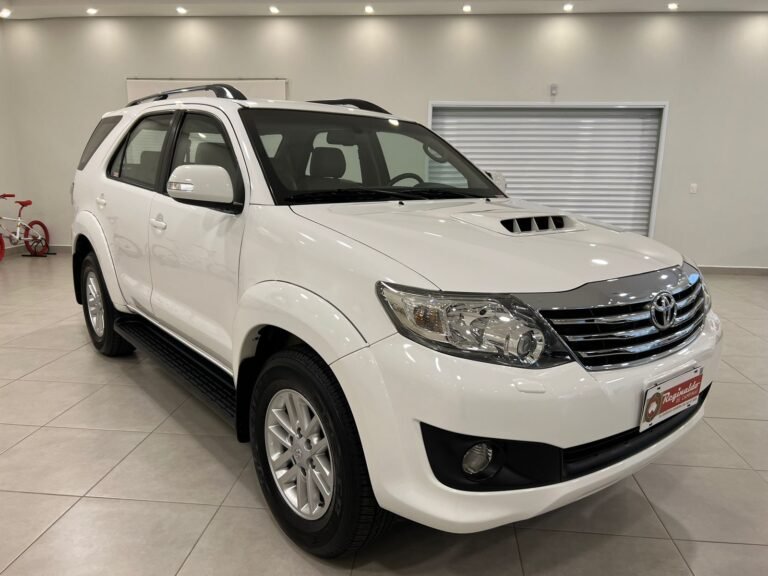 HILUX SW4 DIESEL 2015 BLINDADA – 35.000km (VENDIDO) – Reginaldo de Campinas